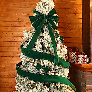 Syhood Christmas Wired Velvet Ribbon with Gold Edge Velvet Waterproof Ribbon Wrapping Velvet Decoration Ribbon for Xmas Wreath Bows Floral Craft Ornaments (Green, 4 Inch x 60 Yard)