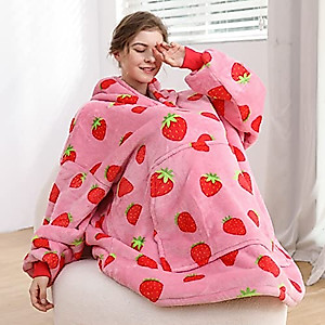 Blanket Hoodie Oversized Hoodie Oversized Blanket Hoodie,Premium Sherpa Fleece Oversized Hoodie Blanket Sweater Jacket with Giant Pocket,Super Cozy and Big Strawberry Blanket Hoodie for Women & Men