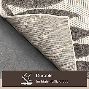 Well Woven Mariah Ivory Oriental Medallion Indoor/Outdoor High-Low Pile Area Rug 5'3" x 7'3"