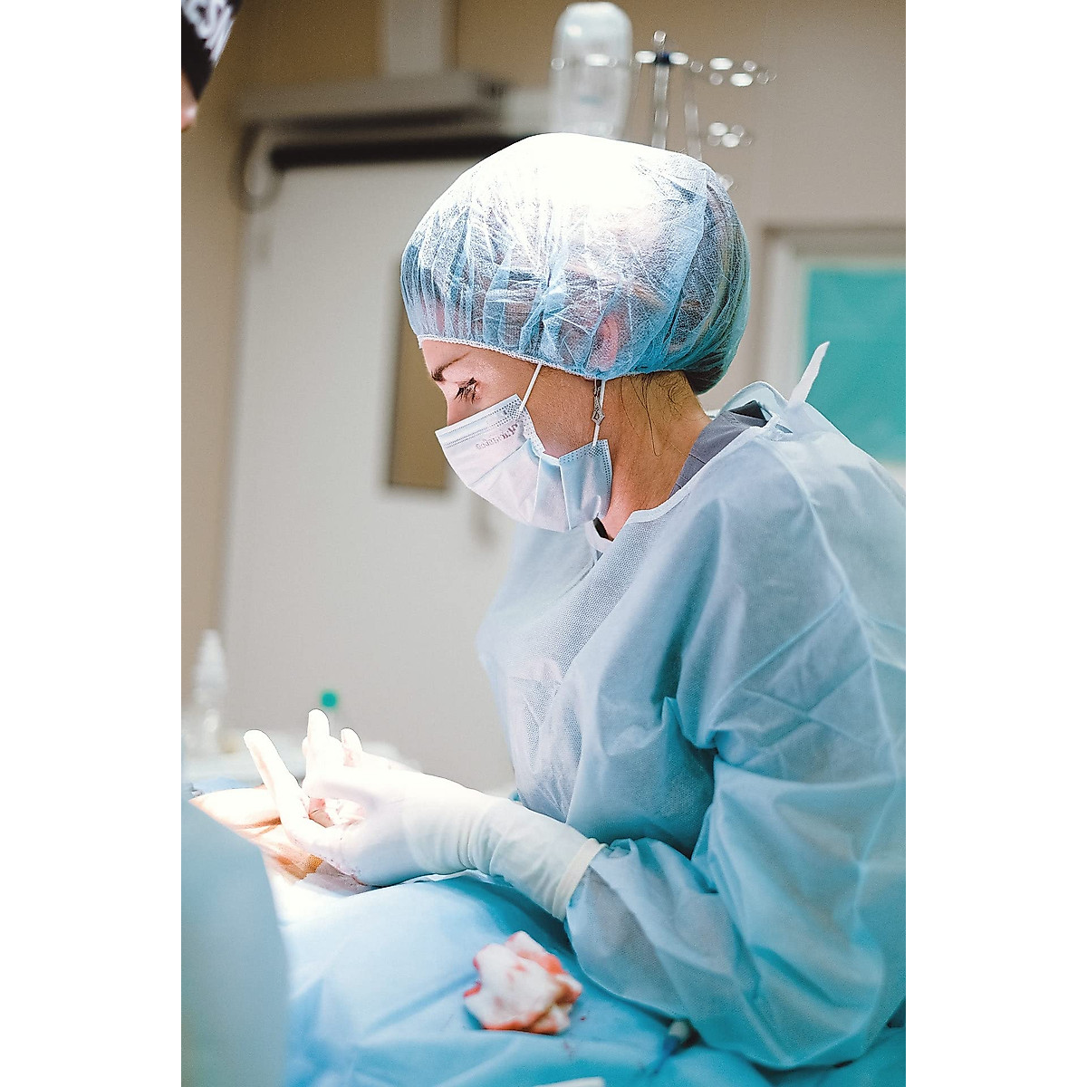 TRICARE MEDICAL Latex Exam Gloves, Disposable, Powder free, 5.5 mil, Medium duty, Natural White, Box of 100 (Large)