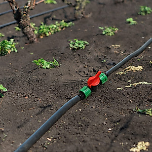 Drip Irrigation Shut off Valve 1/2 Inch Universal Drip Irrigation Tubing Coupling Valve Connector Locking Fitting Compatible with 16 to 17 mm Drip Tape Tubing Sprinkler System (12 Pieces)