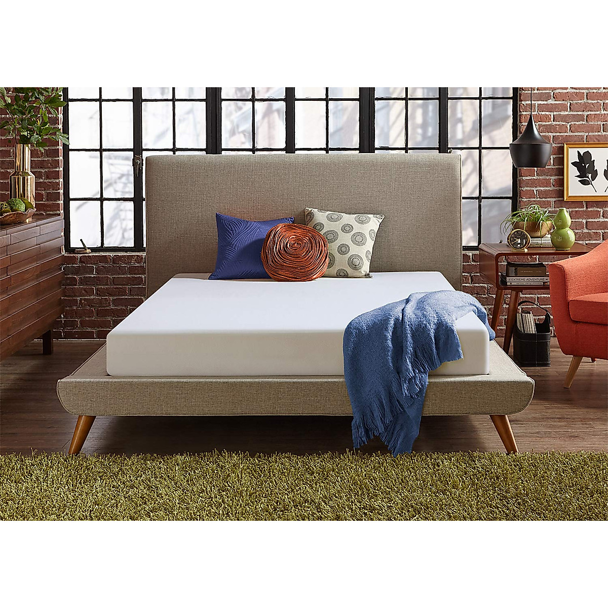 Live and Sleep Classic 8 Inch California King Bed in A Box, Medium Plush Firmness, Memory Foam Mattress in A Box, CertiPur Certified - Cal King Size