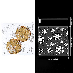 200 Pieces Christmas Cookie Bags Cellophane Treat Bags Snowflake Clear Candy Bag Gifts Goodies Bags with Self Adhesive Seal, 5.5 by 5.5 Inch (4 by 4 Inch)