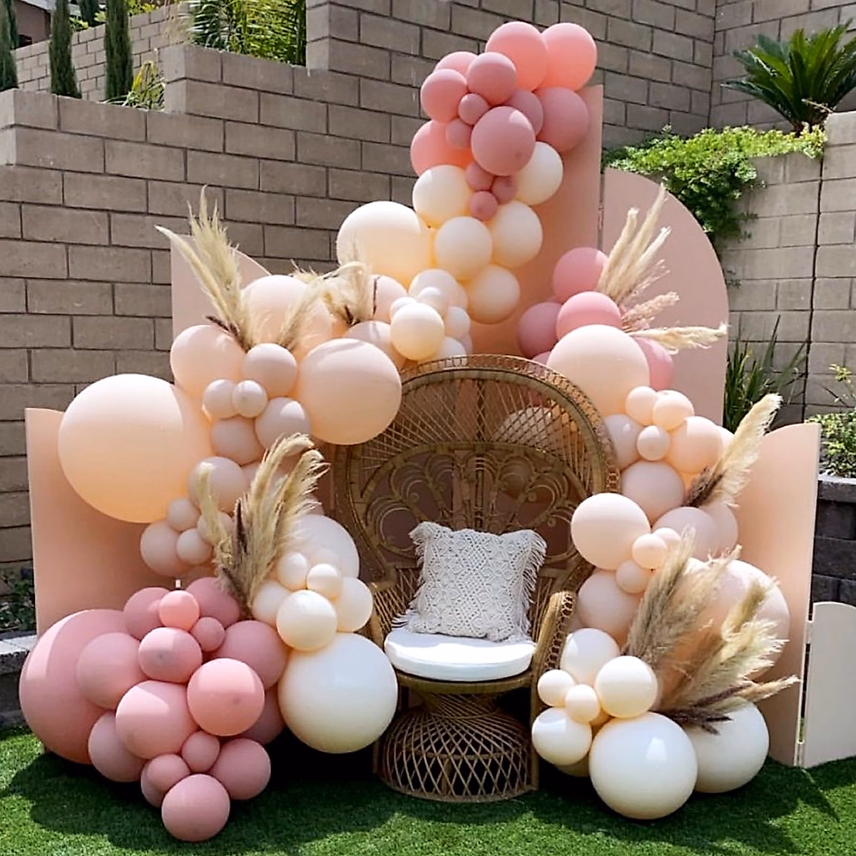 RUBFAC 120pcs Nude Balloons 12 Inches Latex Beige Balloons, Matte Retro Apricot Balloons for Birthday Baby Shower Graduation Anniversary Wedding Party Supplies Arch Garland Decoration