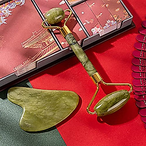 Women's Beauty Tools Jade Roller Two Piece Set Natural Jade For Face - Reduce Wrinkles and Age Puffy Eyes, Firms Skin