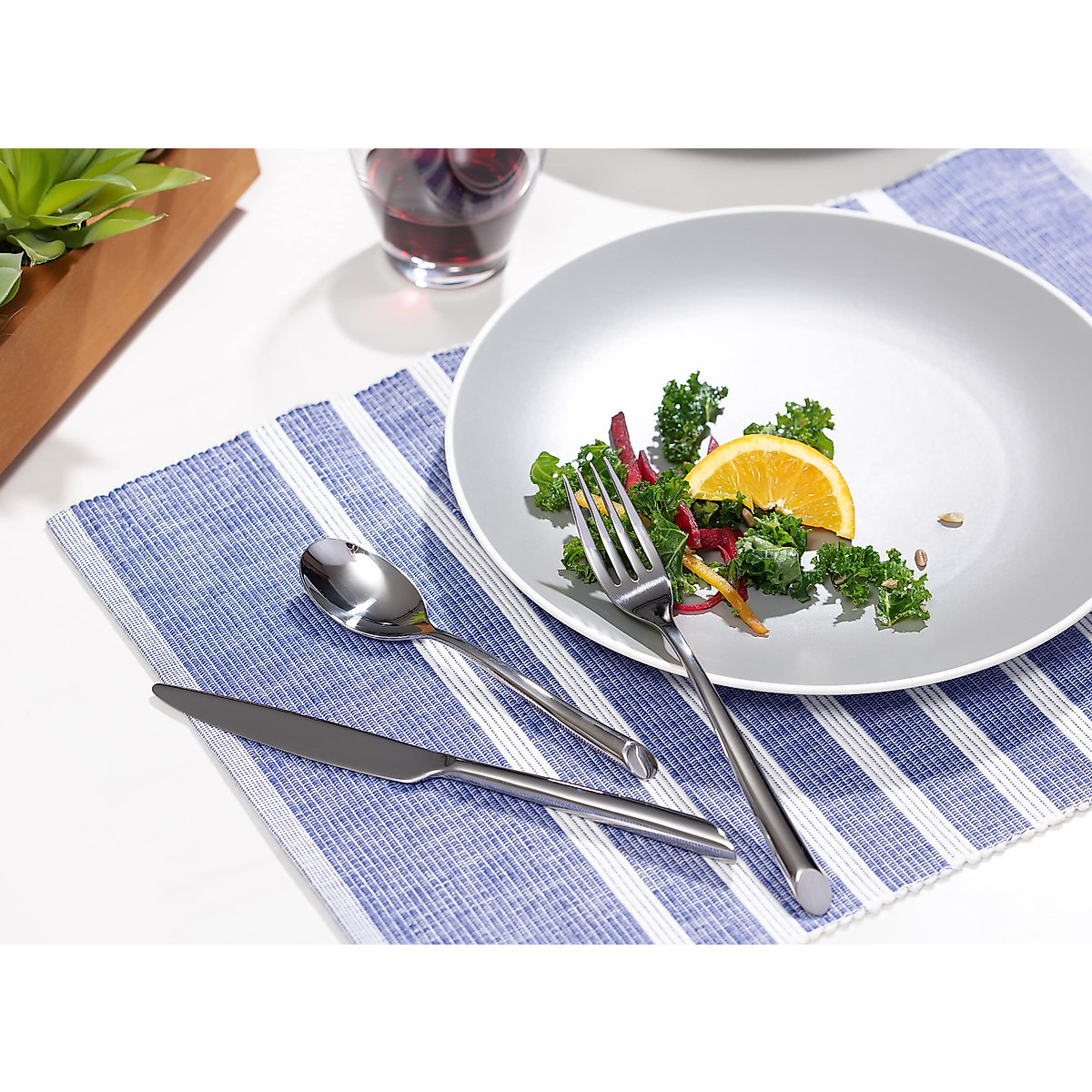 nambe Frond 5-Piece Stainless Steel Flatware Set | 18/10 Mirror Stainless Steel Silverware Cutlery Set | Designed for Home Kitchens, Hotel, or Restaurant Use | Service for 1 | Dishwasher Safe