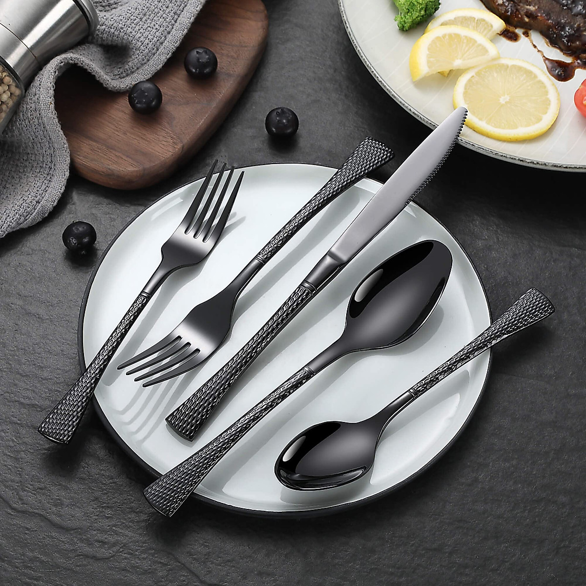Lemeya Hammered Black Silverware Set,20 Piece Modern Flatware Set Service for 4,Mirror Polished Stainless Steel Cutlery Set Tableware Set,Kitchen Knives Forks Spoons Set,Dishwasher Safe