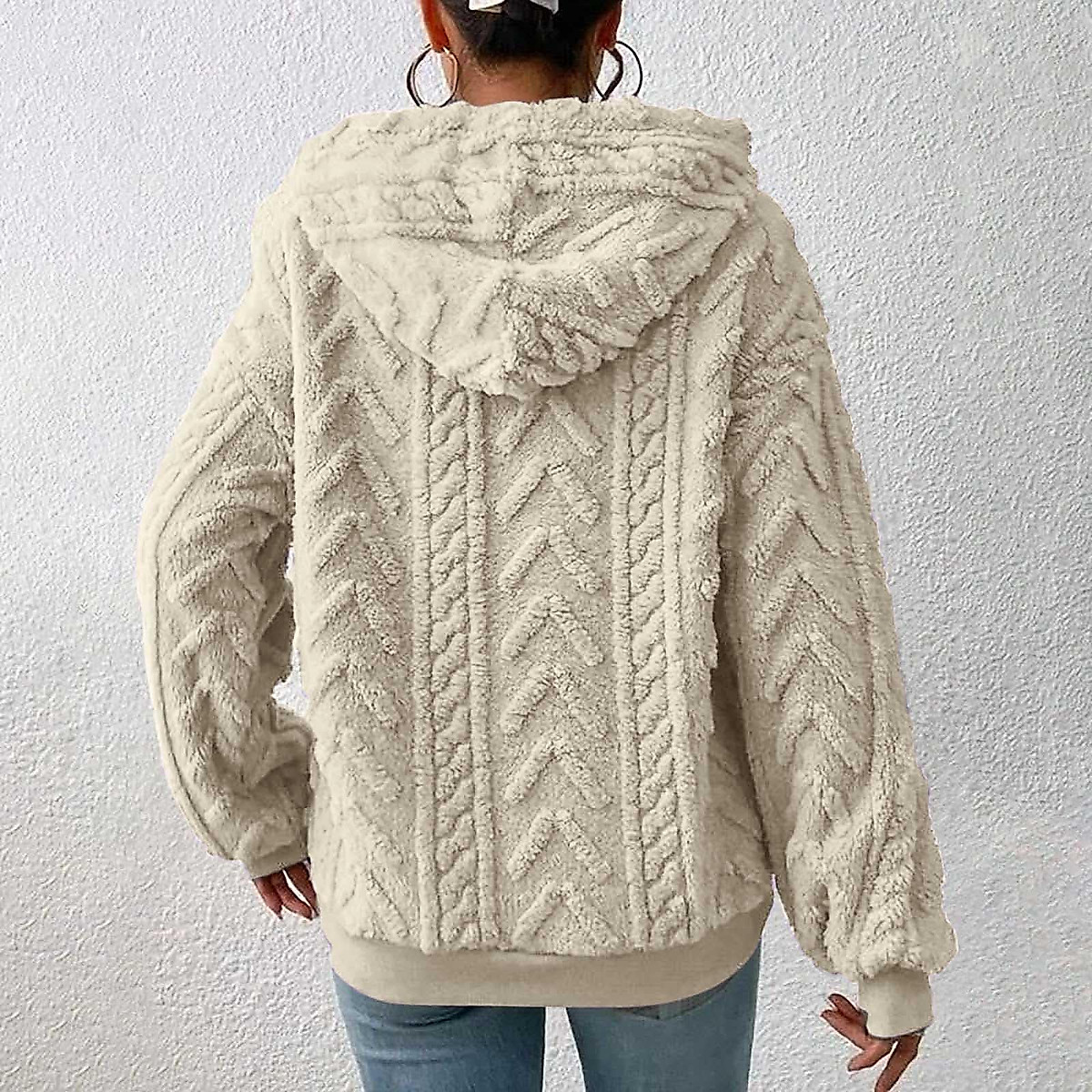 Black of Friday Deals 2023, Oversized Sweatshirts for Women Loose Fit Cable Knit Chunky Sweater Long Sleeve Thermal Plush Fleece Pullover Sweatshirts Lightweight Hoodie Winter Clothes L-Beige L