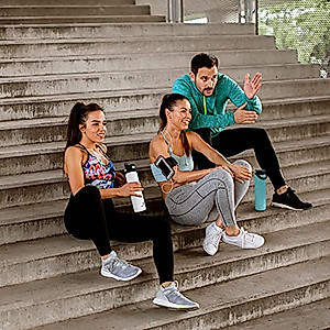 Hydraflow Hybrid - 34oz Triple Wall Vacuum Insulated Bottle with Flip Straw - Insulated Water Bottle - Stainless Steel Bottle - Water Bottle with Straw - Reusable Water Bottle (34oz, White Marble)