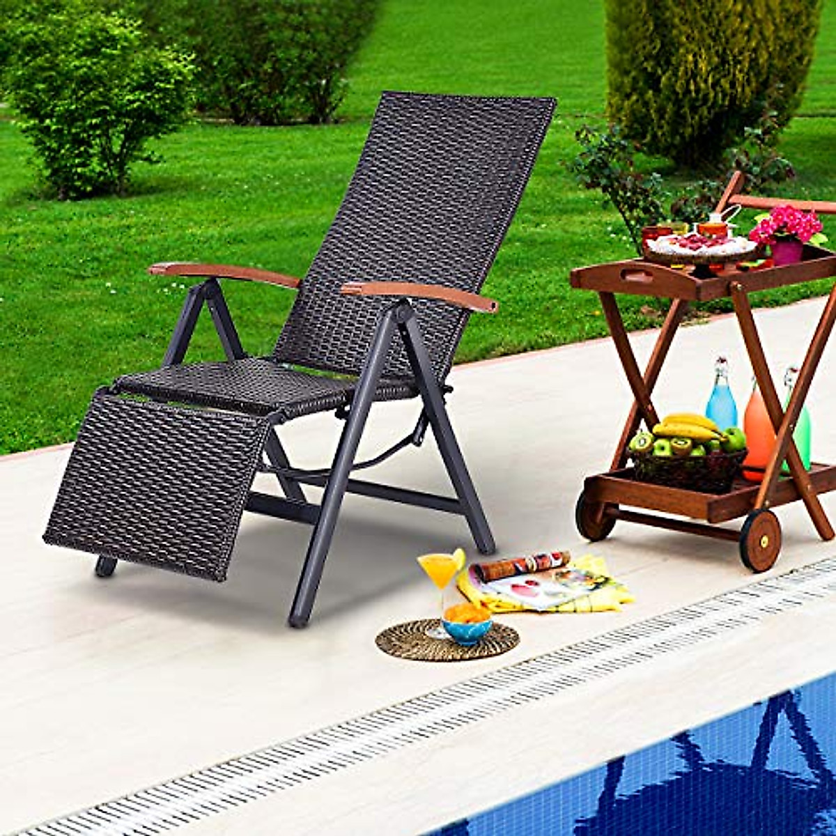 Tangkula Adjustable Chaise Lounge Chair Folding Reclining Beach Yard Pool Rattan Chair