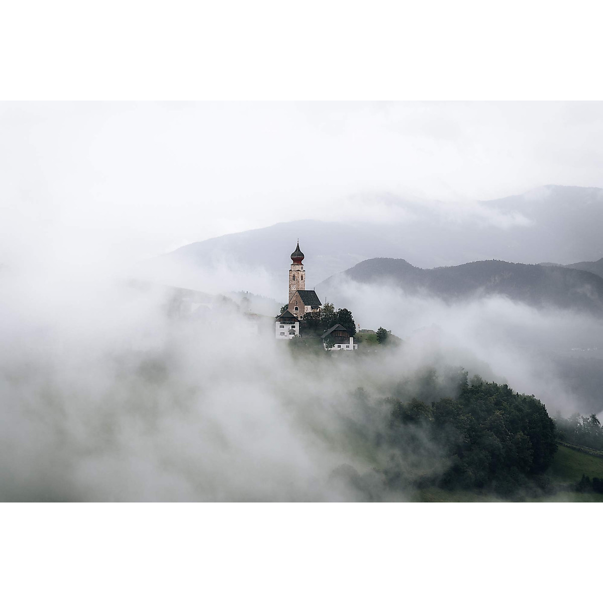 TAMRON 17-70MM F/2.8 DI III-A VC RXD FOR SONY - REFURBISHED