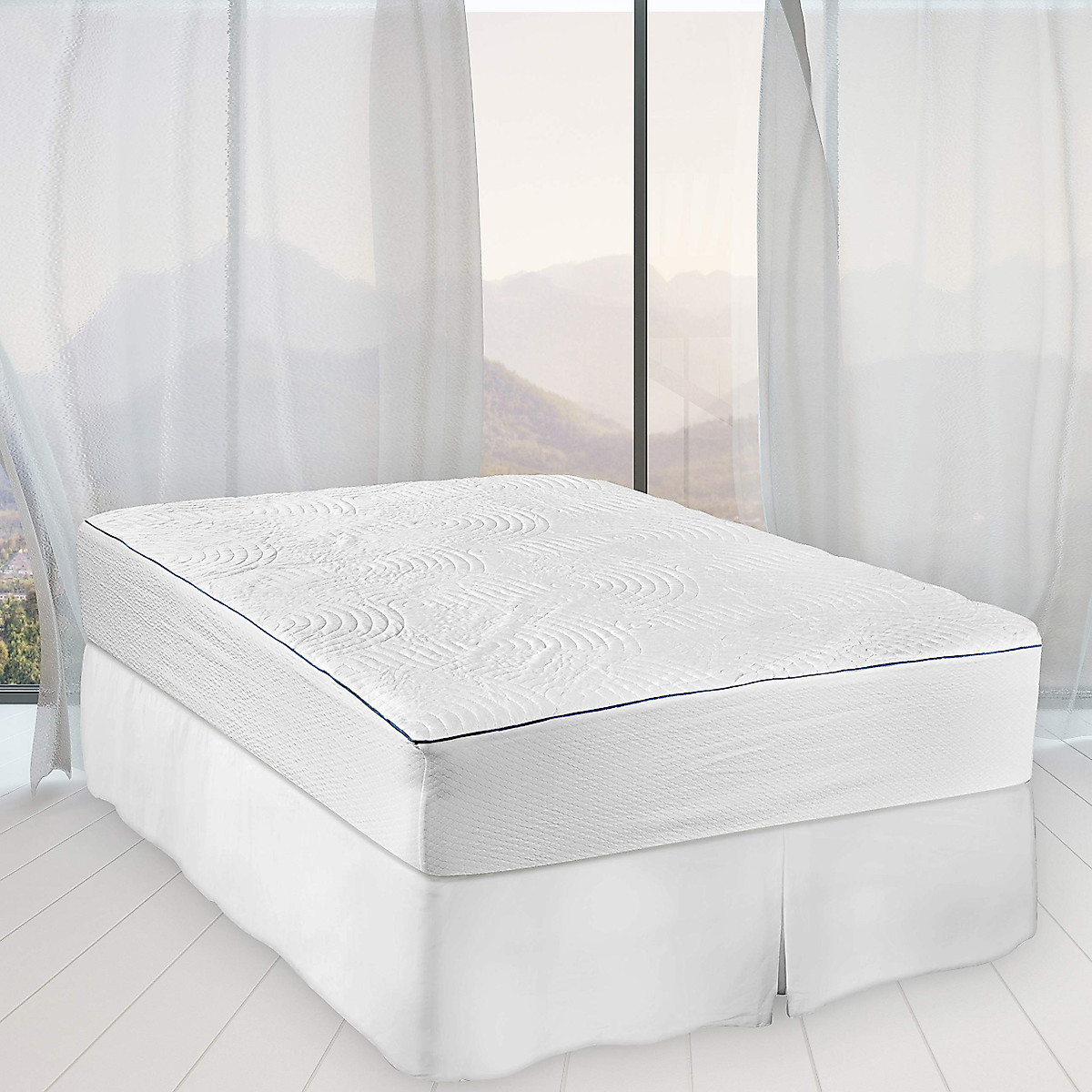 Tempur-Pedic Cool Luxury Fitted Mattress Protector – Cool and Comfortable Luxury Knit - Waterproof to Protect Against Spills and Stains – Machine Washable, Queen Sized, White