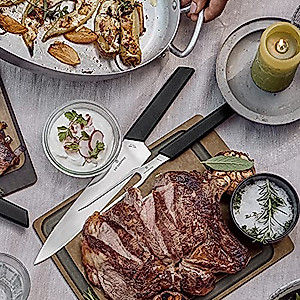 Victorinox 6.9013.22B Swiss Modern Carving Knife for Carving Meat, Slicing and Dicing Meats, Vegetables or Fruits Straight Blade in Black, 8.7 inches