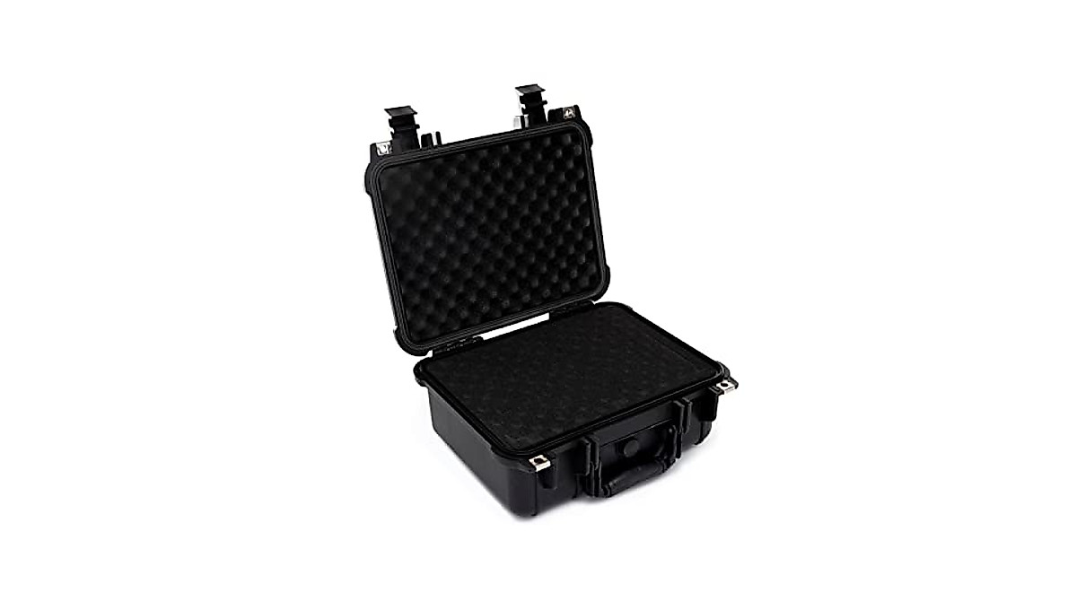 Blackmagic Pocket 4K Cinema Camera Bundle with 64GB Memory Card