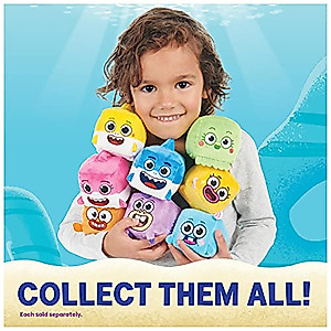 Baby Shark's Big Show! Song Cube – Singing Baby Shark Plush – Stuffed Animal Toys for Toddlers - Blue