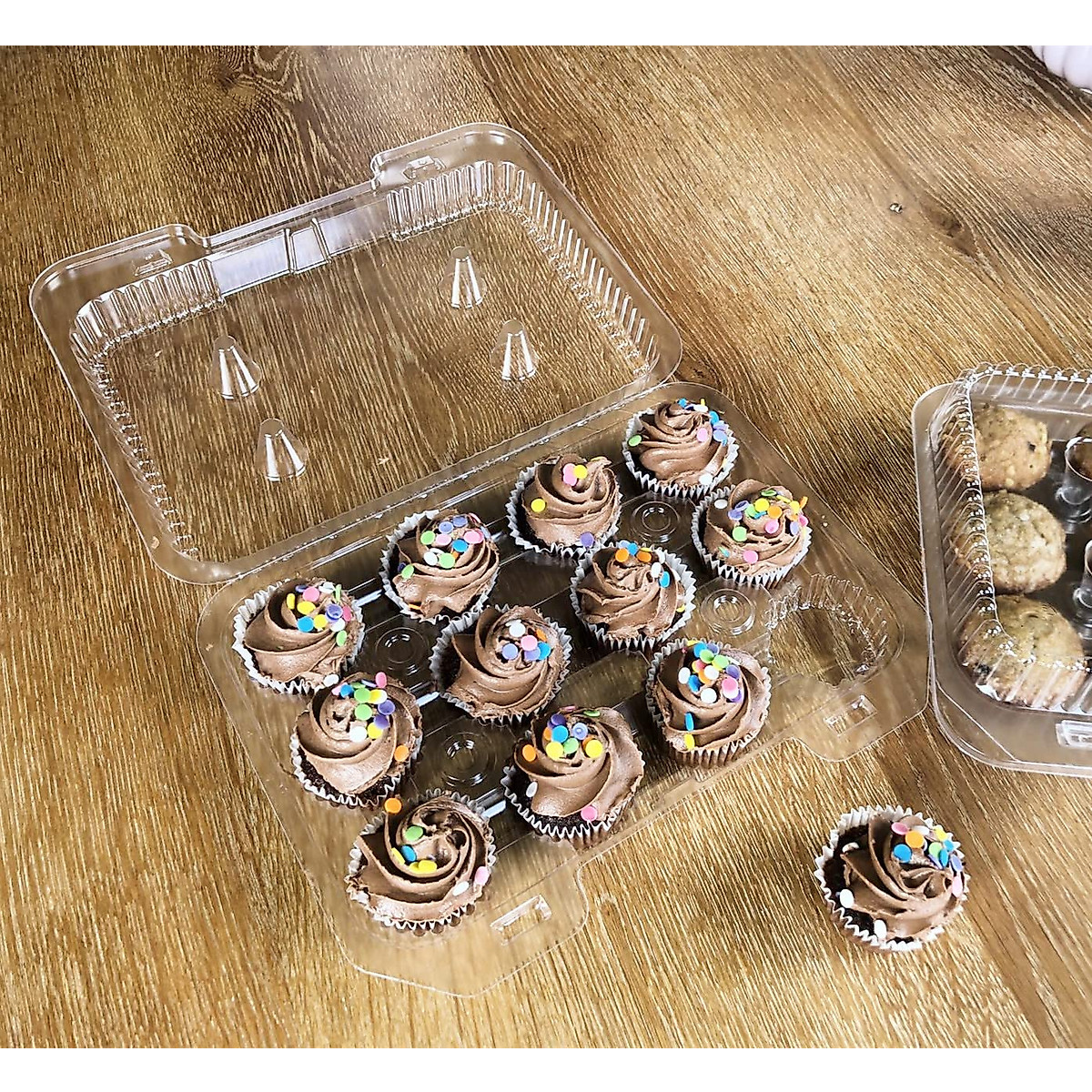 4U'LIFE (Mini Cupcake 12 Compartment Crystal Clear Dome Lid Hinged Cupcake carrier, Packaging Transporter, Cupcake Trays, Cupcake Holders-Pack of 10