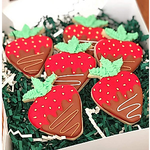 Strawberry Cookie Cutter, 3.5" Made in USA by Ann Clark