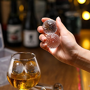 Golf Ball Whiskey Chillers Gifts Set for Father's Day Whiskey Ice Stone with Hockey Clip Whiskey Rocks Iced Cubes Chilling Rocks for Birthday Housewarming Anniversary Husband Dad Friend