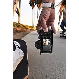 Nikon Z50 Creator's Kit, Black