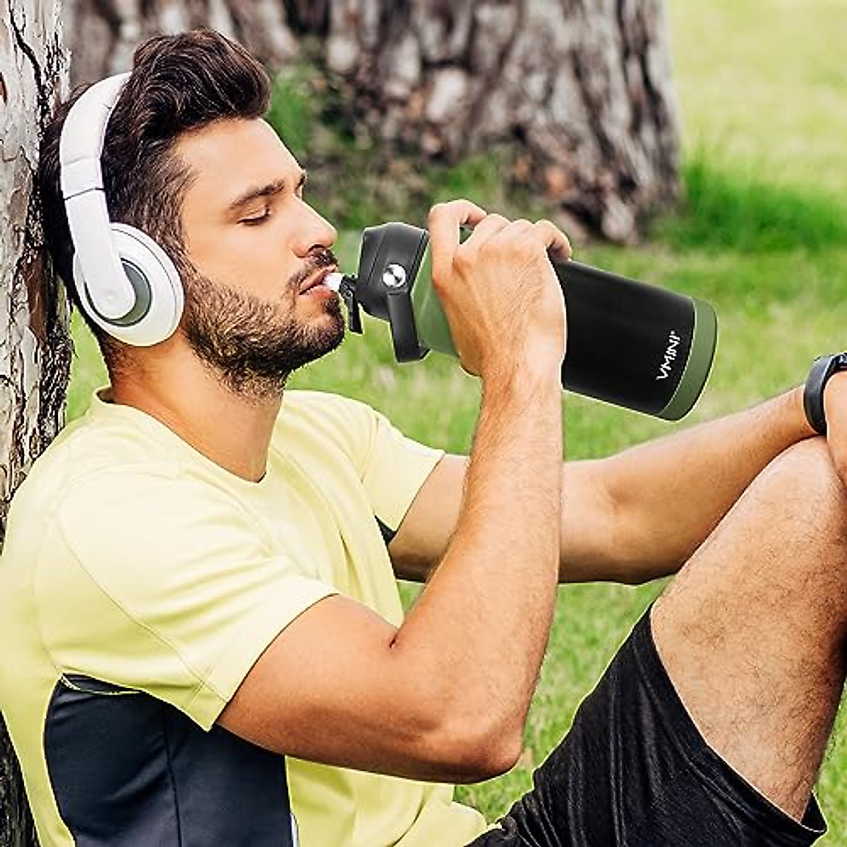 Vmini Water Bottle with Straw, Insulated Water Bottle with Straw and Boot, Stainless Steel Water Bottle for Sports and Travel - Insulated Thermos for Men, Women & Kids (32 oz Olive Green/Black)