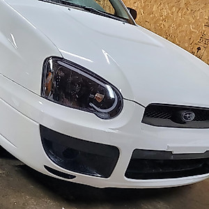 VVIViD White Gloss Car Wrap Vinyl Roll with Air Release Adhesive (1ft x 5ft)