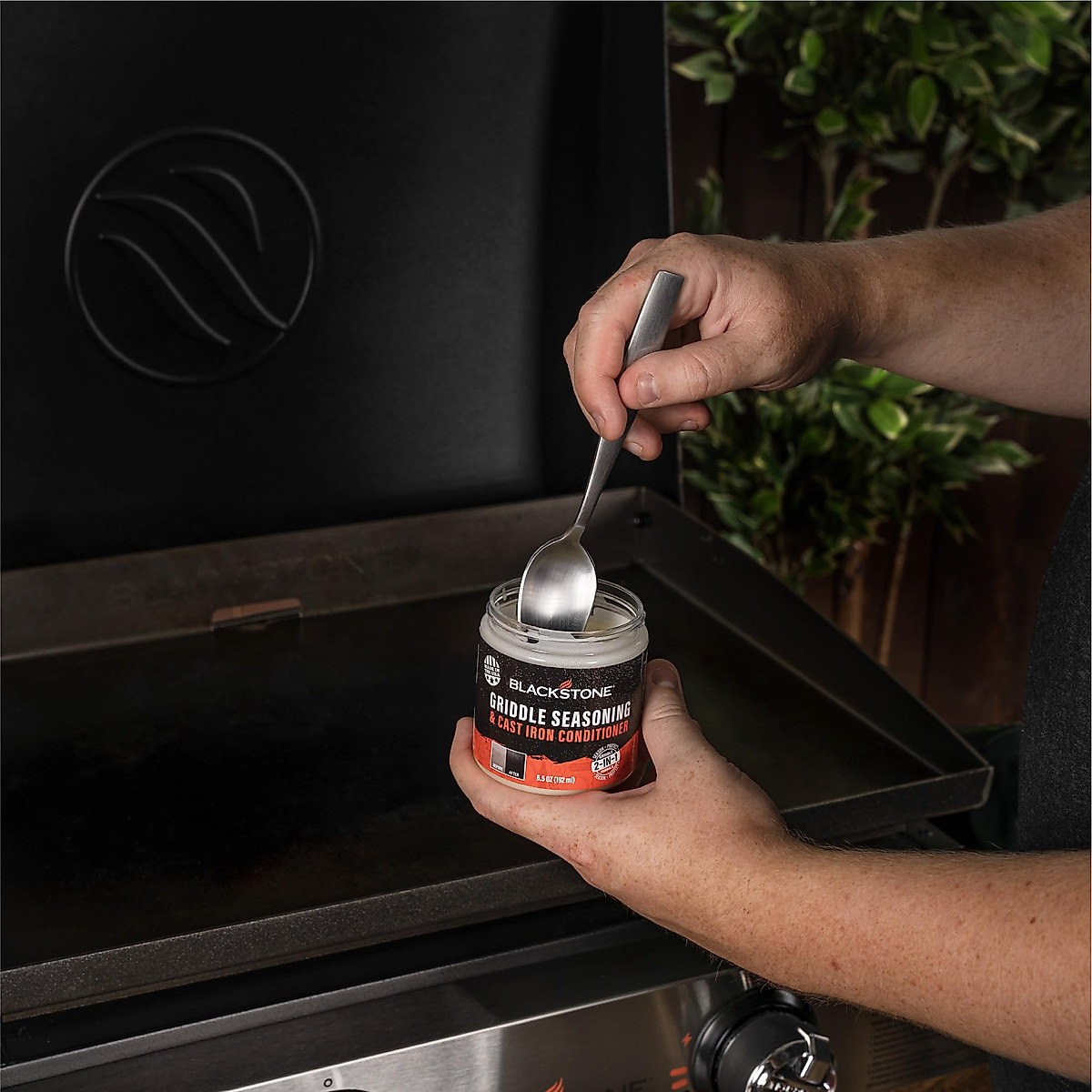 Blackstone 4114 Griddle Seasoning and Cast Iron Conditioner, 6.5 Ounce (Pack of 1)