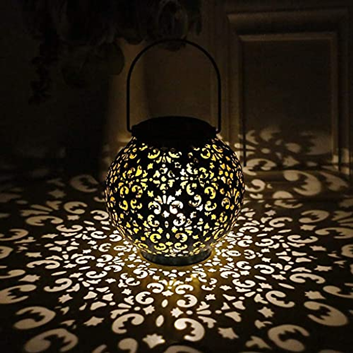 YTREI Solar Led Iron Art Hollow Lantern Light Outdoor Decorative Lighting Handheld Hanging Lamp for Home Garden Yard Pathway