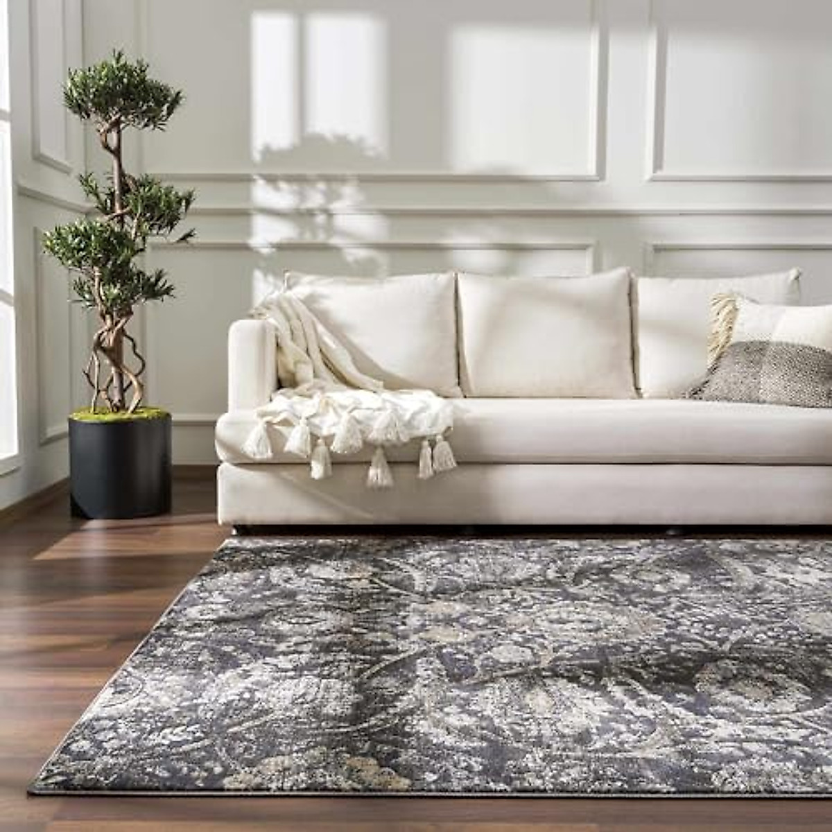 BoutiqueRugs Owatonna Traditional Floral Area Rug - Oriental Damask Patterned Rug for Living Room, Bedroom, Dining Room - Black, Charcoal, Sage - 4'3" x 5'7"