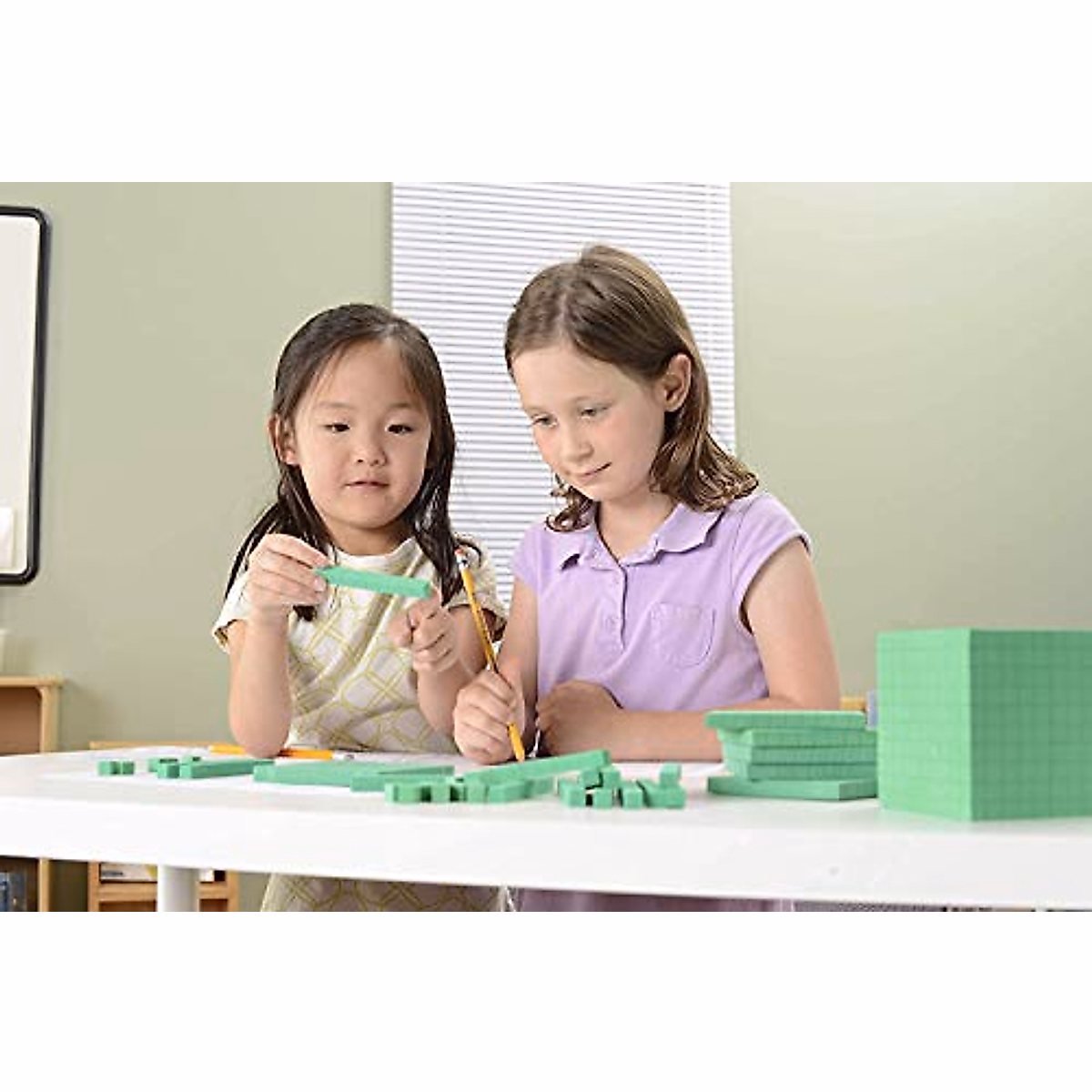 hand2mind Green Foam Base Ten Blocks Flats Set, Place Value Blocks, Counting Cubes for Kids Math, Base Ten Blocks Classroom Set, Math Blocks Kindergarten, Base 10 Math Manipulatives (Set of 10)
