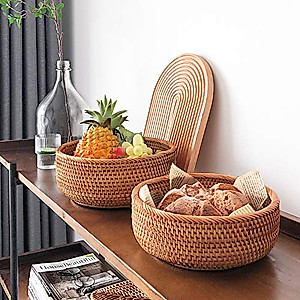 YANGQIHOME Natural Rattan Round Fruit Basket Bowls, Handwoven Storage Serving Baskets, Wicker Organizer for Dinning Room (Set of 3)