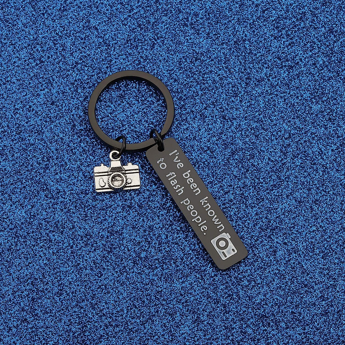 WUSUANED Photographer Keychain With Camera Charm I Flash People Gift For Photographer