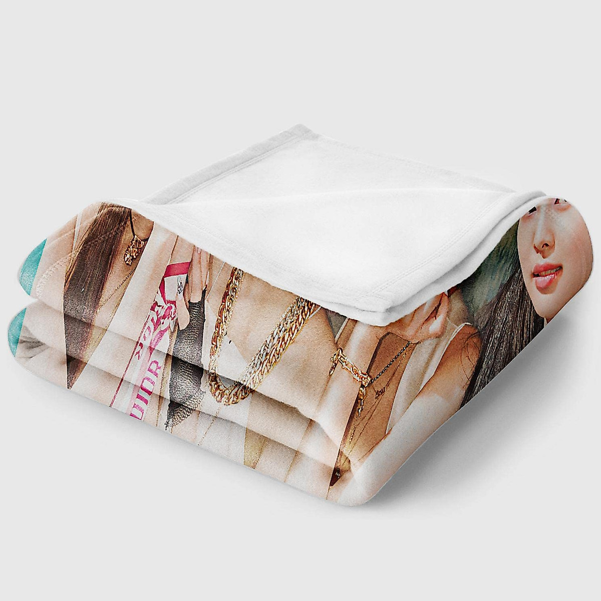 GZDXD Korean Girl Group Poster Blanket, HD Printing Does not Fade, Soft Flannel Throw Blanket, Suitable for Kids Teen Adult Gift (Color 10,60x80in (150x200cm))