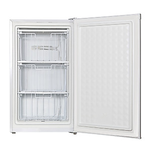 SPT UF-304W: 3.0 cu.ft. Upright Freezer in White - ENERGY STAR