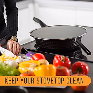 U.S. Kitchen Supply Set of 4 Classic Splatter Screens, 13", 11.5", 10", and 8" - Stainless Steel Fine Mesh, Comfort Grip Handles - Use on Boiling Pots Frying Pans - Grease Oil Guard, Safe Cooking Lid