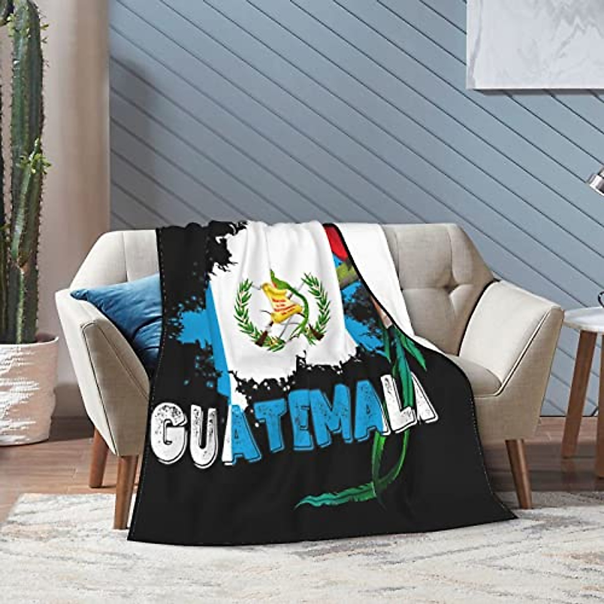 Flannel Fleece Blanket for Bed Sofa Room Bedroom Floor,Soft Fuzzy Plush Blanket,Super Soft,Warm,Super Cozy and Comfy for All Seasons (Guatemalan Flag and Guatemala Quetzal Bird,50"X40")