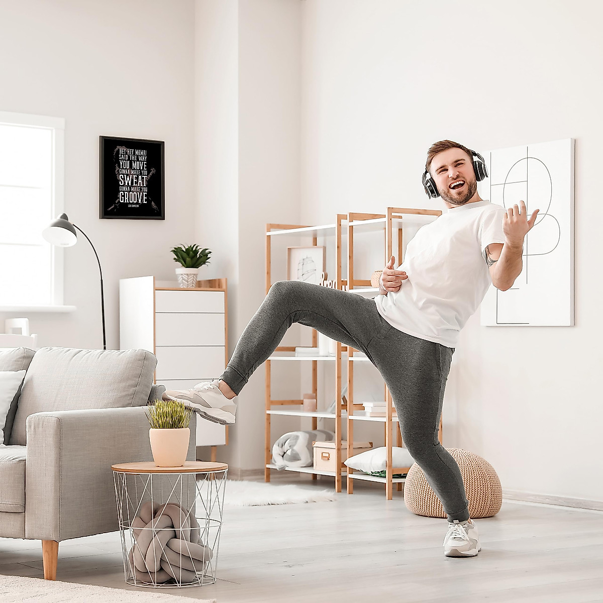 Black Dog - Led Zeppelin Retro Music Decor Wall Art, Our Wall Decor Music Poster is A Great Vintage Decor Print For Music Room, Office Decor, Home Decor, Man Cave Room Decor Aesthetic, Unframed - 8x10