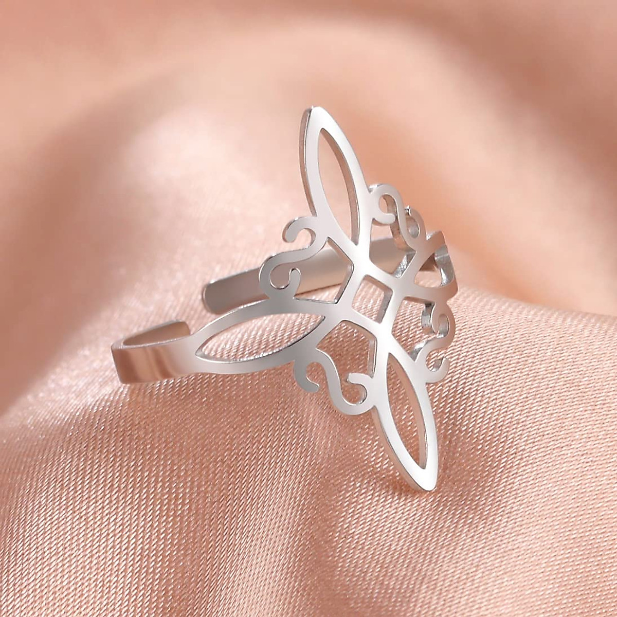 UNIFT Witches Knot Ring For Women Stainless Steel Geometric Style Elegante Chic Irish Celtic Knot Adjustable Ring Witchcraft Amulet Jewelry (Silver)