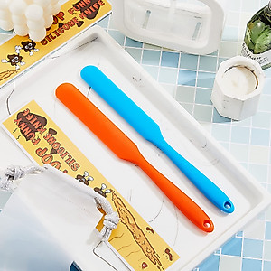 Hungdao 2 Pieces Poop Knife Gag Gift Poop Divider Knife Poop Silicone Knife Funny Spatula Prank Poop Slicer Toilet Knife Poop Cutter for Bathroom Toilet Poop Gag Gift
