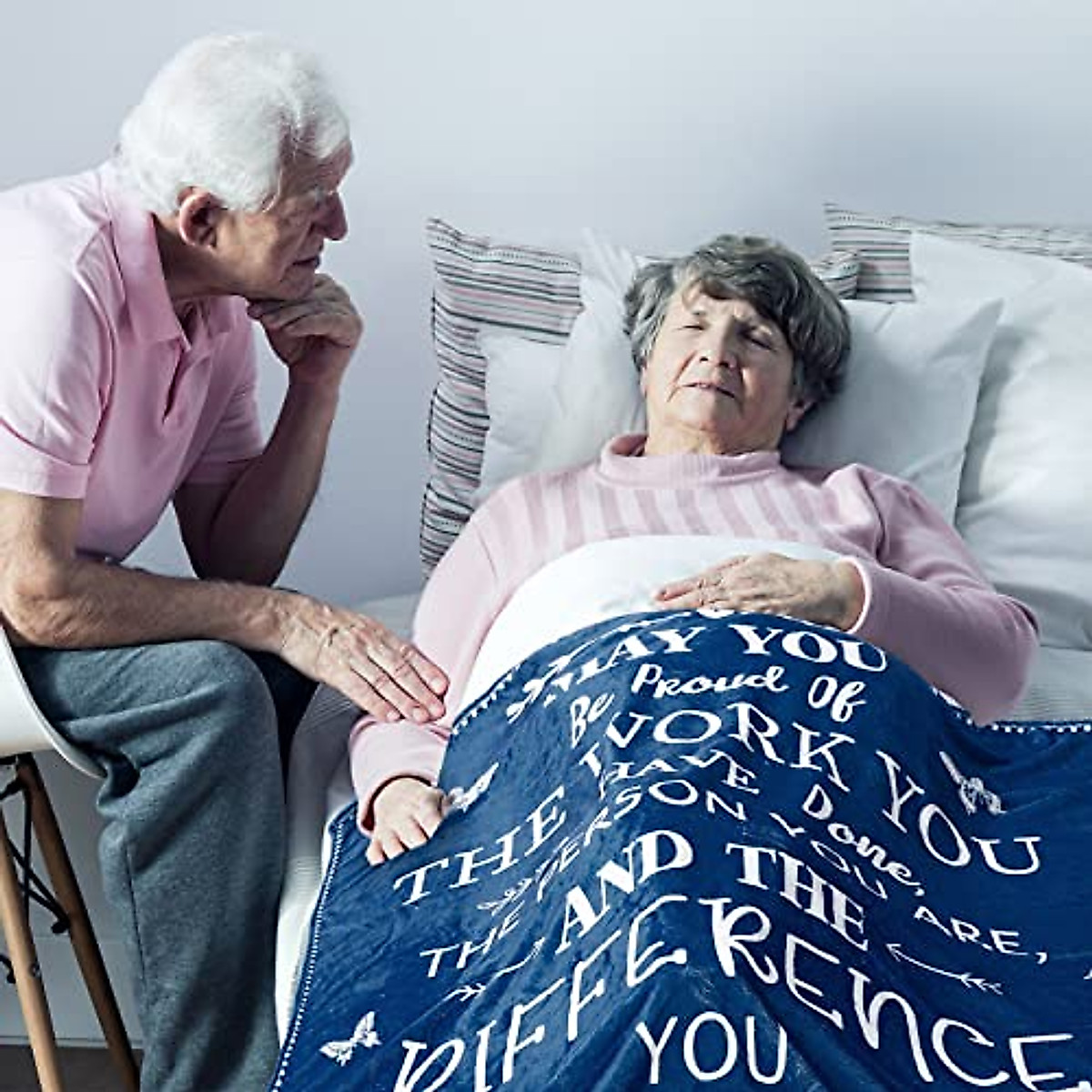 2 Pieces Happy Retirement Gifts for Women Men Retired Gifts for Coworker Mom Teacher Doctors, Soft Throw Blankets Flannel Blanket for Bedding Sofa