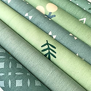 levylisa 7 Pieces 18 x 22 Inches Cotton Fabric Square Fabric Craft Fabric Scraps Cotton Quilting Fat Flower Animals Cartoon Fabric Bundles Patchwork for Kids DIY Craft Sewing Clothing