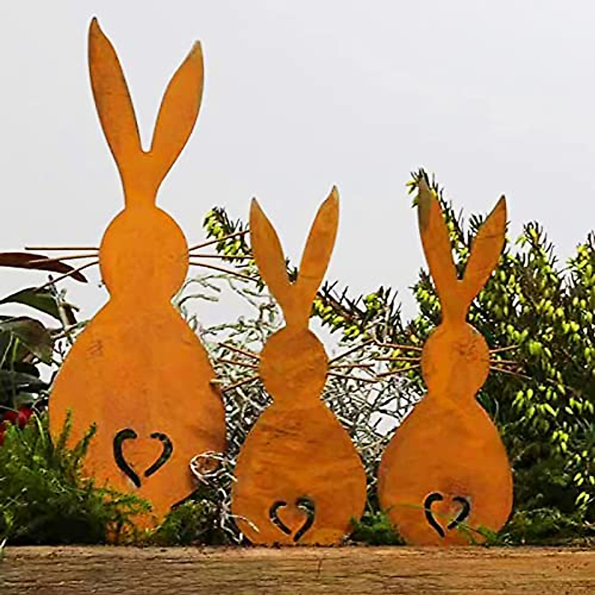 Grebest Garden Bunny Stake Happy Easter Metal Bunny Garden Ground Sign Decoration Create Atmosphere Exquisite Workmanship A