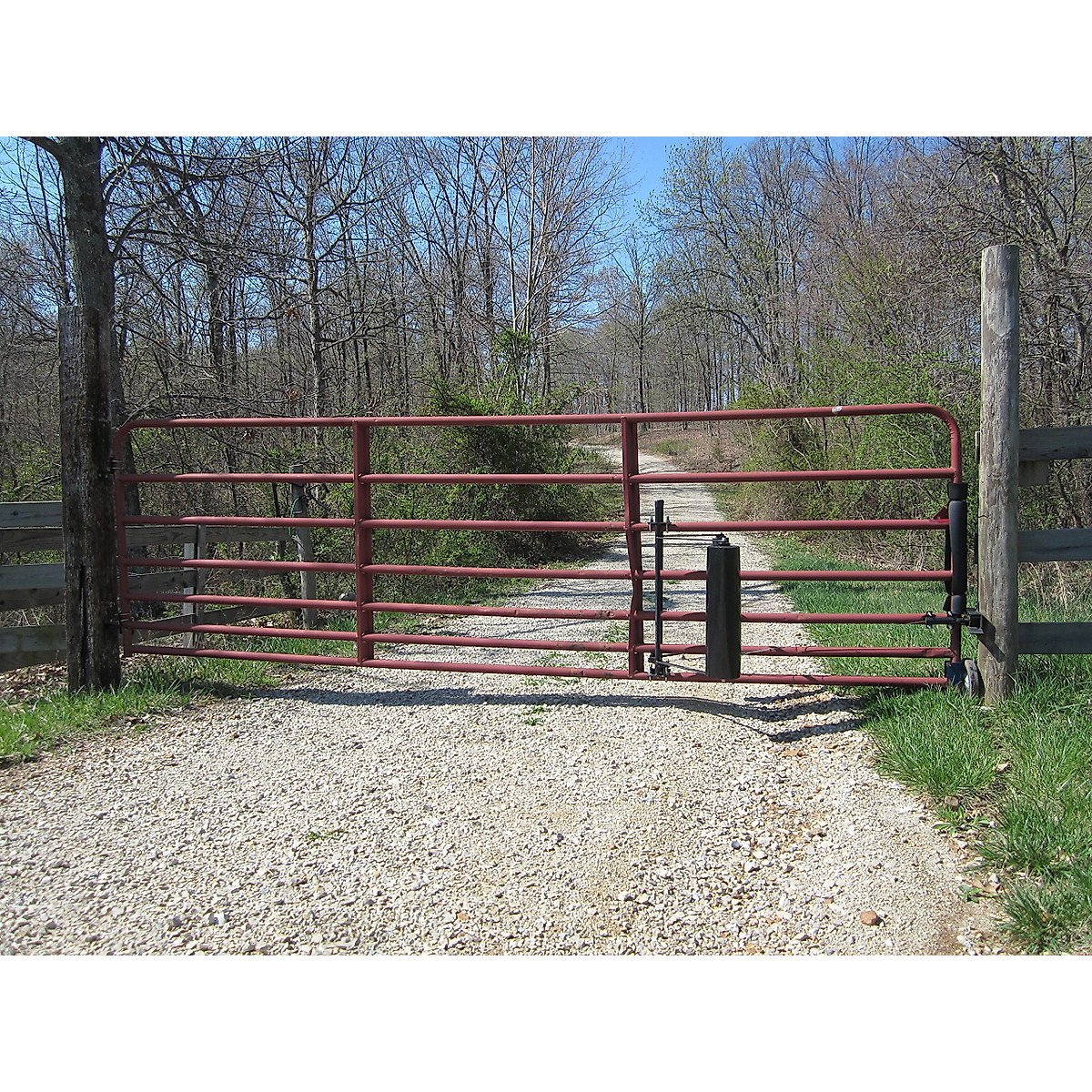 Bump N' Drive Kit, Mechanical Gate Opener, Black