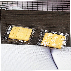 Healeved 200pcs Cellophane Bags Adhesive Snowflake Treat Bags Cellophane Party Bags Shoulder Strap Pads for Bags Cellophane Bags Small Cellophane Bags Pastry Bag To Bake