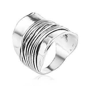 925 Sterling Silver Shield Ring Center Wire Wrap, Textured, Vintage Look Stylish Hypoallergenic, Nickel and Lead-free, Artisan Handcrafted Designer Collection Made in Israel (Size 5-11)
