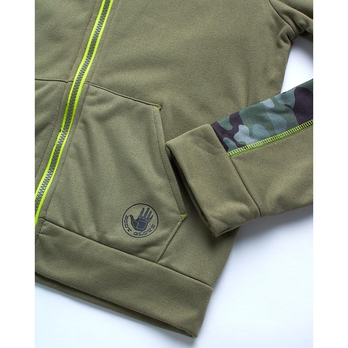 Body Glove Boys' Active Sweatsuit Set - 2 Piece Fleece Zip-Up Hoodie Sweatshirt and Jogger Sweatpants (8-14), Size 8, Green Yellow Camo