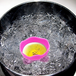 JOINSI 4Pcs Silicone Egg Cups Stands Holders for Serving Hard and Soft Boiled Eggs, Random Color