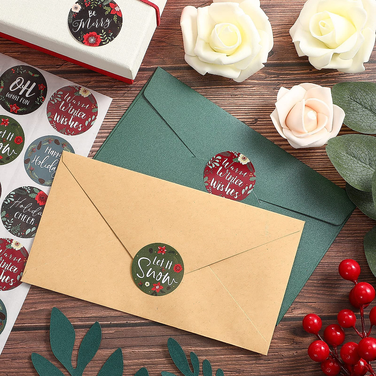 600 Pcs Christmas Envelopes Stickers Xmas Happy Holiday Stickers 2&#039;&#039; Round Holiday Gift Stickers Inspirational Positive Word Decals Seasonal Envelope Seals for Greeting Card (Joy)