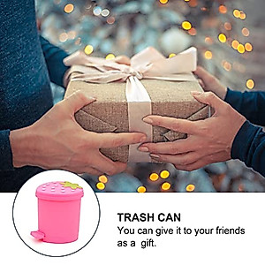 STOBOK Plastic Desktop Mini Wastebasket, Desk Small Countertop Trash Can with Lid Tiny Desktop Waste Garbage Bin for Home, Office, Kitchen Vanity Tabletop, Pink