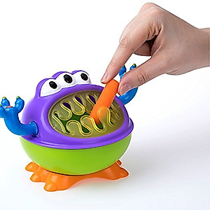 Nuby 3-D Monster Snack Keeper
