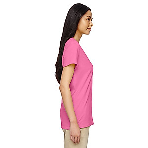 Gildan Women's Softstyle V-Neck T-Shirt - X-Large - Azalea